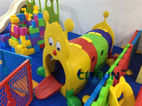 Free shipping plastic caterpillar tunnel RPT-004B – CITFUN