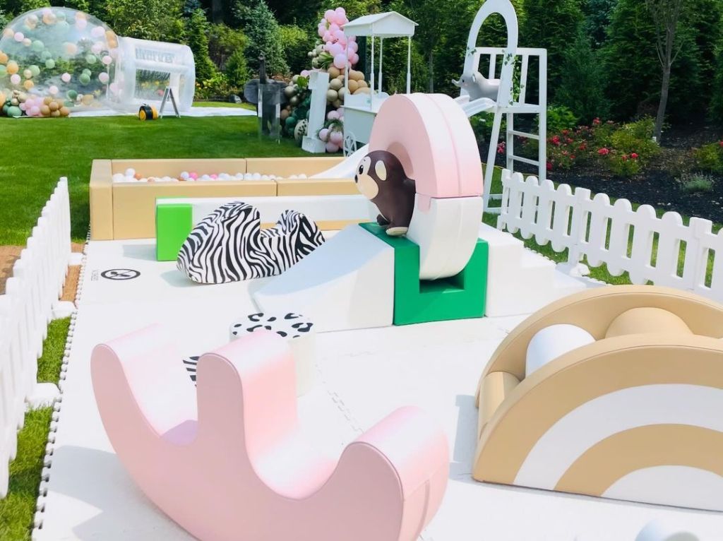 Custom-Made – CITFUN